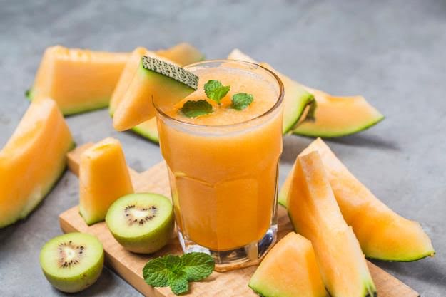 Licuado de melón con menta de 172 Kcal - Receta fácil en la app Avena