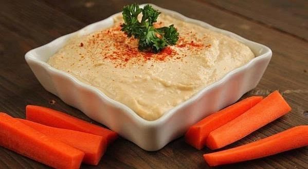 Palitos de zanahoria con hummus de 83.6 Kcal - Receta fácil en la app Avena