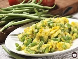 Huevo con ejote de 129.2 Kcal - Receta fácil en la app Avena