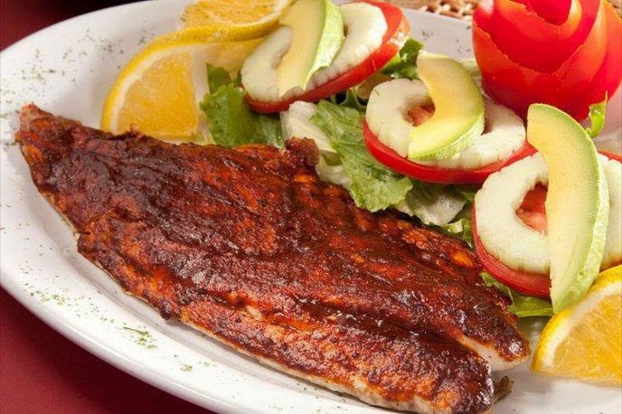 Pescado en adobo de chipotle de 158.2 Kcal - Receta fácil en la app Avena