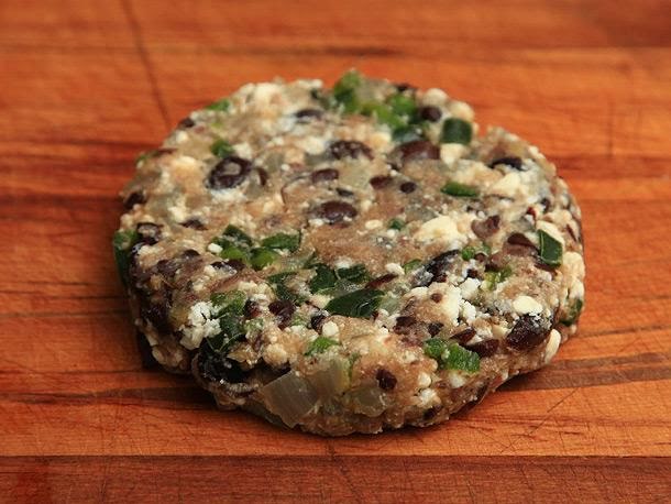 Hamburguesa de frijol y queso fresco de 233 Kcal - Receta fácil en la ...