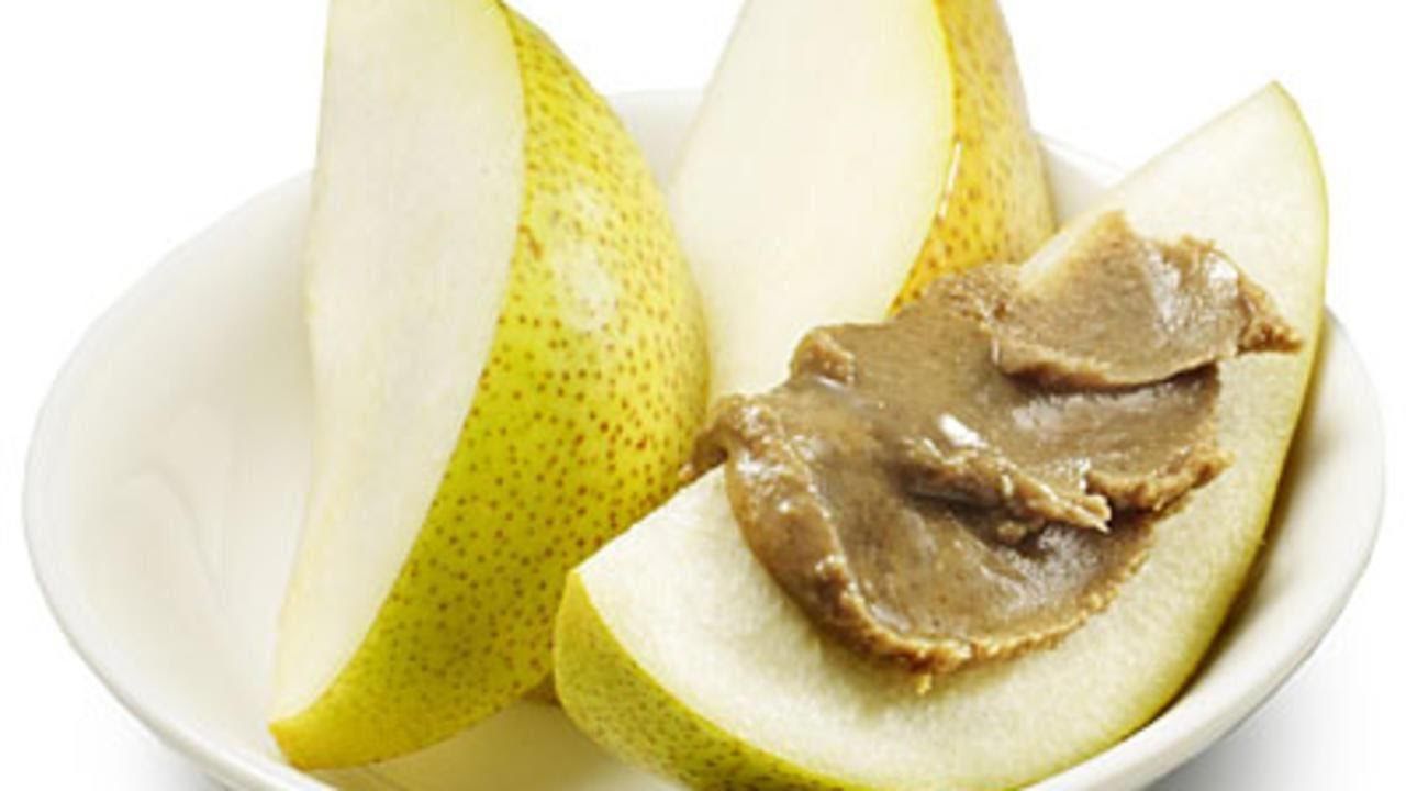 Pear with peanut butter de 132.1 Kcal - Receta fácil en la app Avena