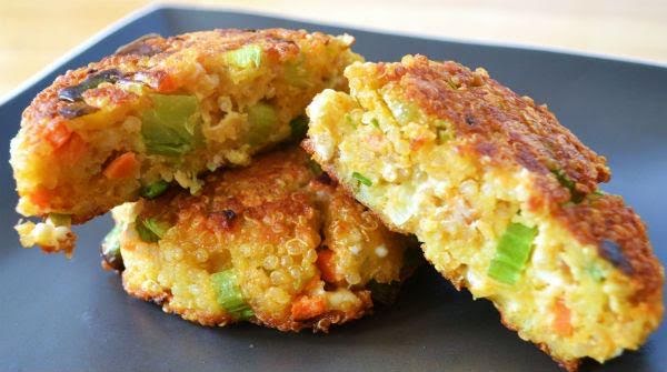 Quinoa and sweet potato patties with veggies de 245 Kcal - Receta fácil ...