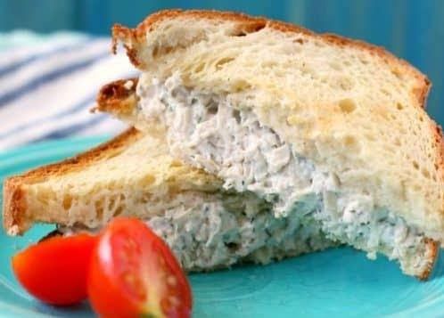 Chicken sandwich with mayonnaise de 139 Kcal - Receta fácil en la app Avena