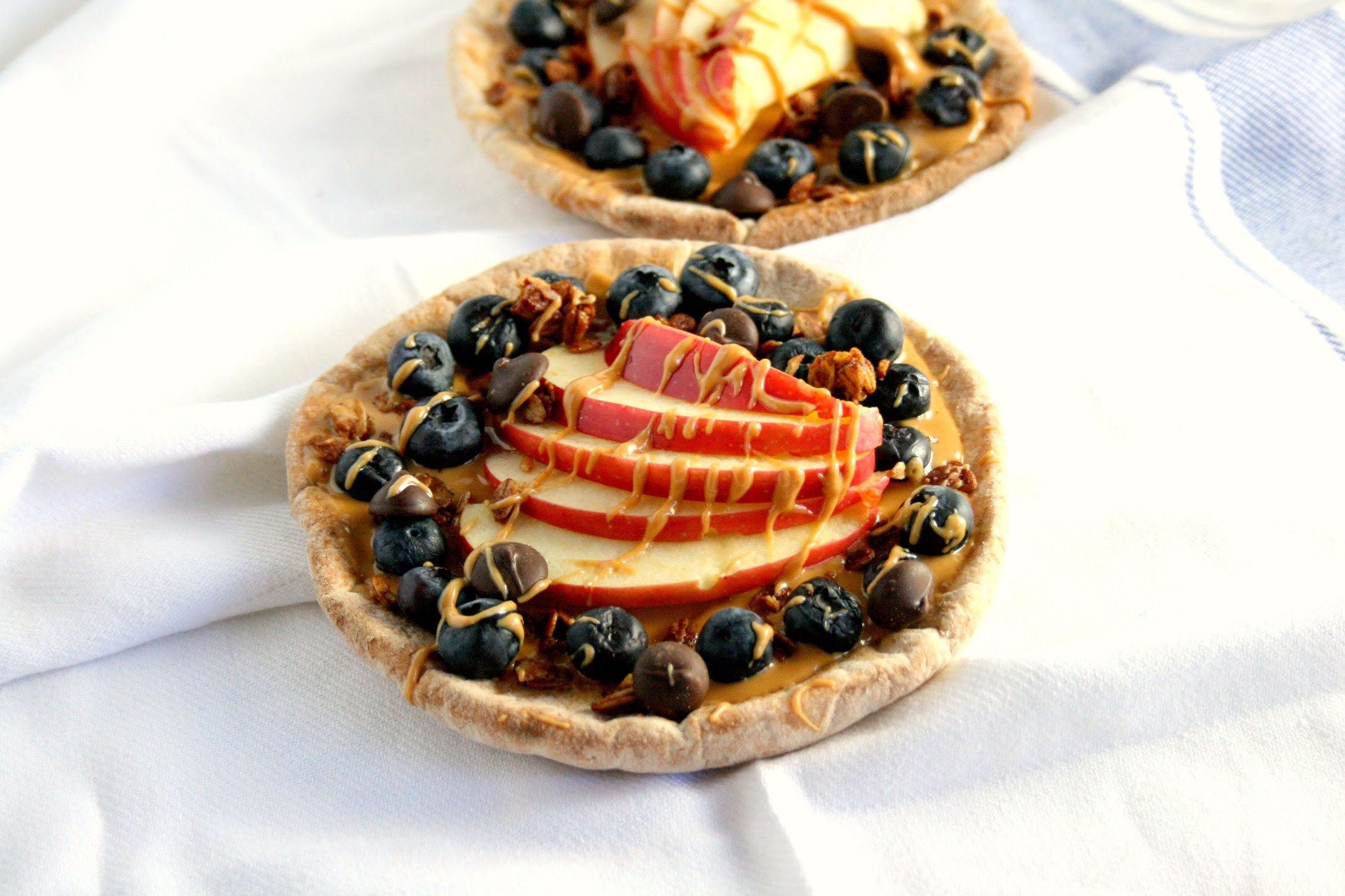 Pita Apple Pizza de 353 Kcal - Receta fácil en la app Avena
