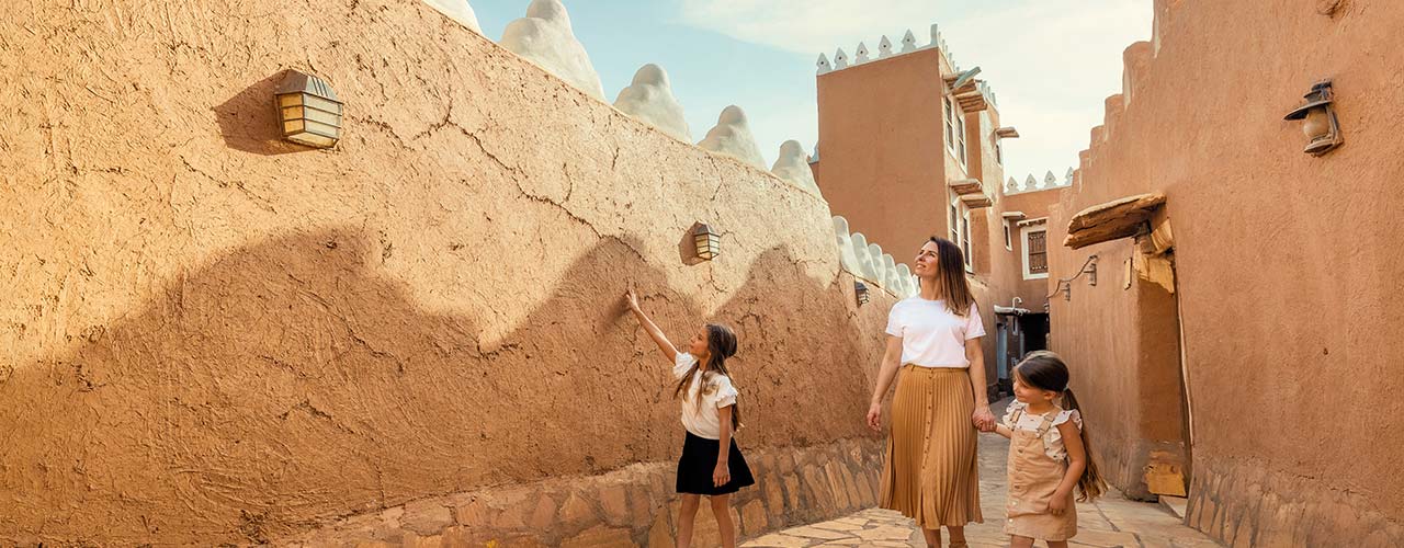 Fascinating Riyadh & Al Ula Tour