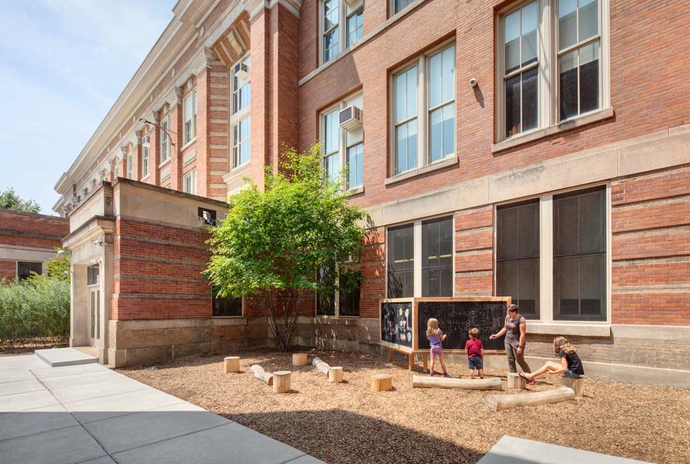 Field Days: Creating Outdoor Learning Environments - Bailey Edward