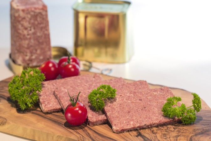 Jenis Bahan Makanan Kaleng yang Praktis dan Lezat untuk Dinikmati