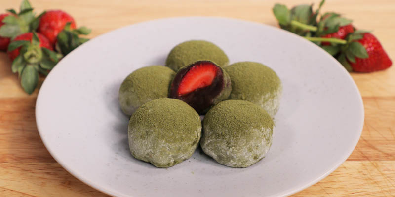 Cara Membuat Strawberry Matcha Daifuku