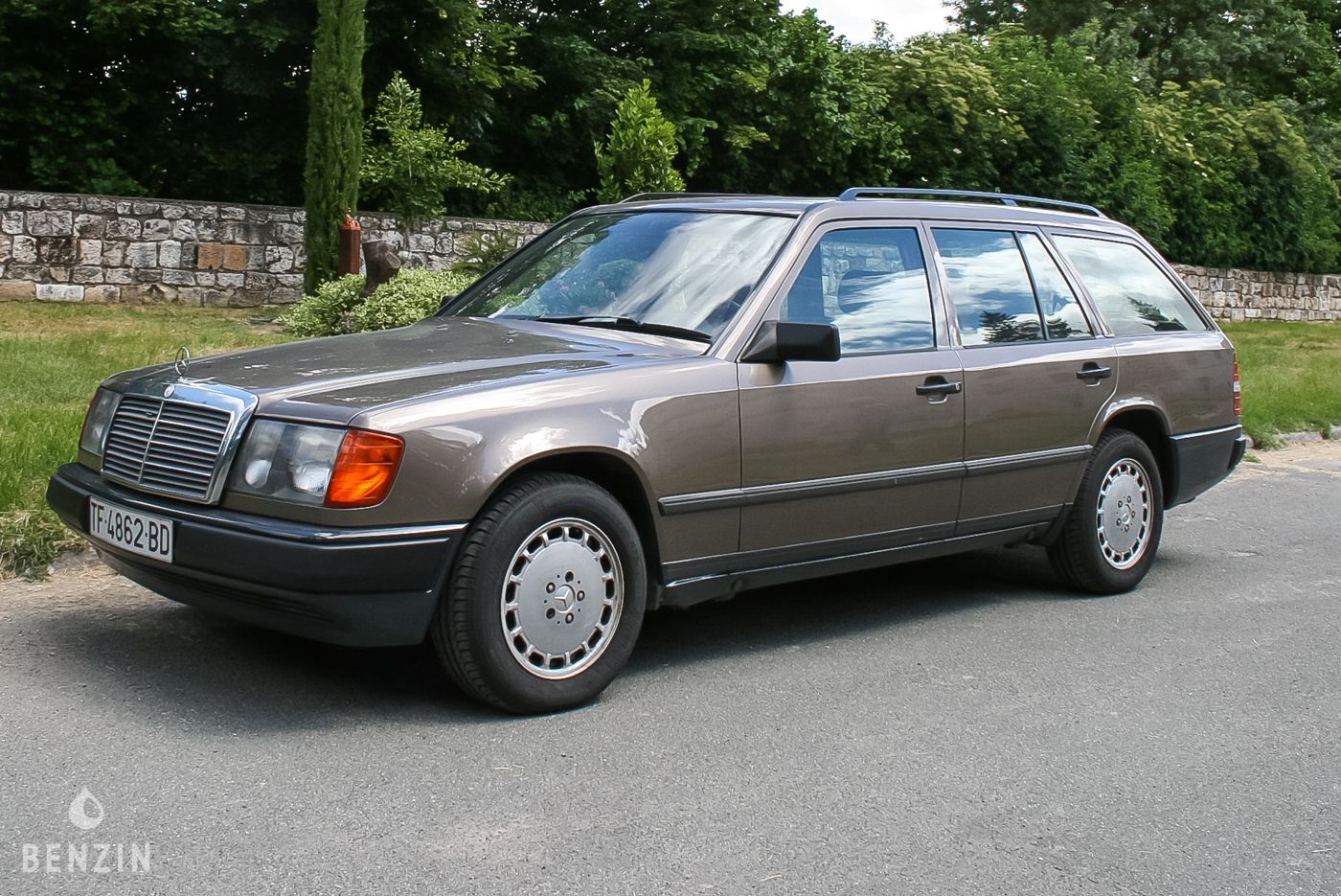 Benzin - Mercedes-Benz 300 TE 4Matic W124 - 1987