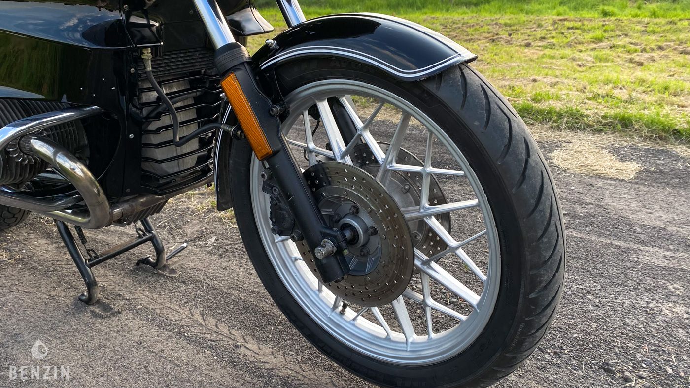 Benzin - BMW R100RT - 1983