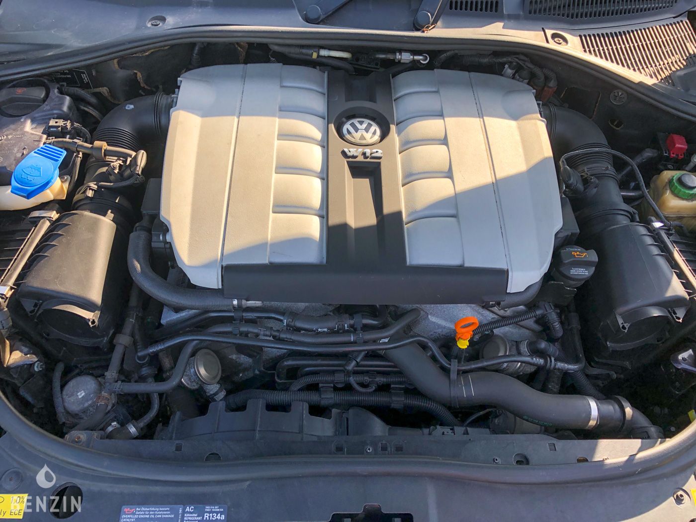 Benzin - Volkswagen Touareg W12 1ère Main - 2006