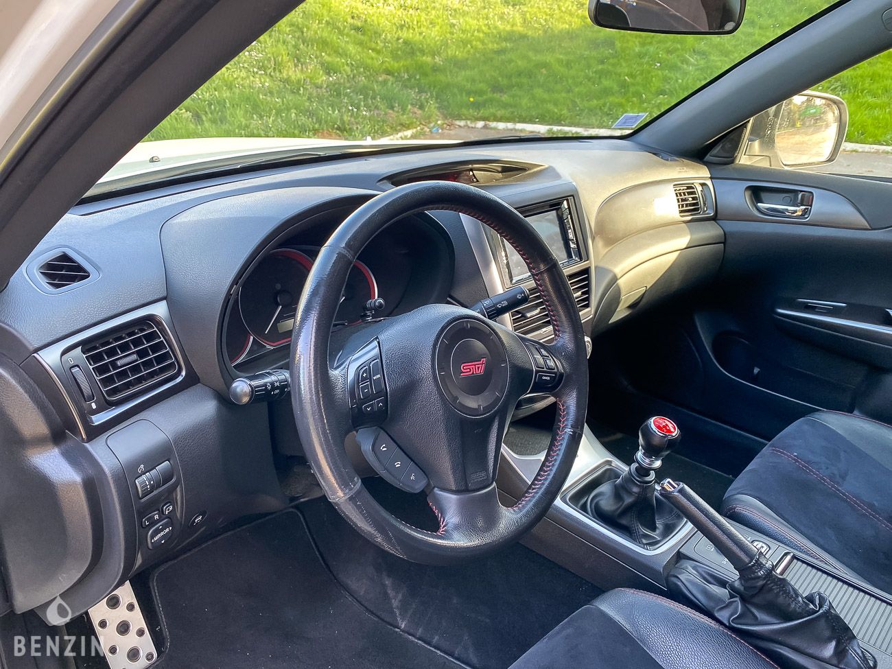 Benzin - Subaru Impreza 11 WRX STI S - 2011