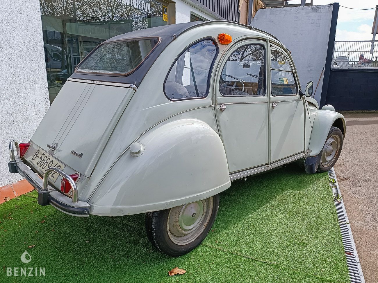 Benzin - Citroën 2CV Azam 6 - 1967