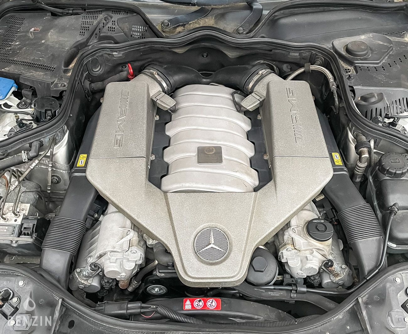 Benzin - Mercedes-Benz Classe E63 AMG - 2007