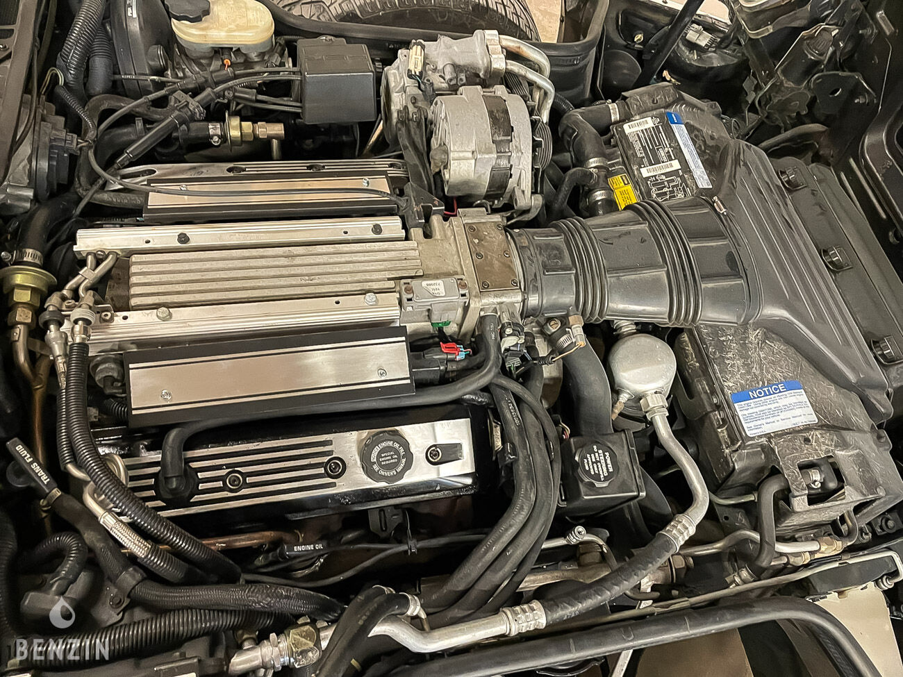 Benzin - Chevrolet Corvette C4 LT1 - 1992