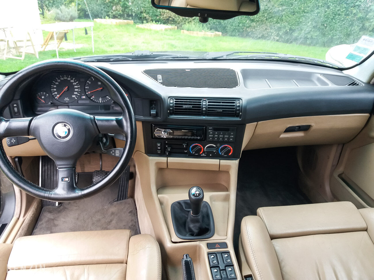 Benzin - BMW M5 e34 3.6 - 1989