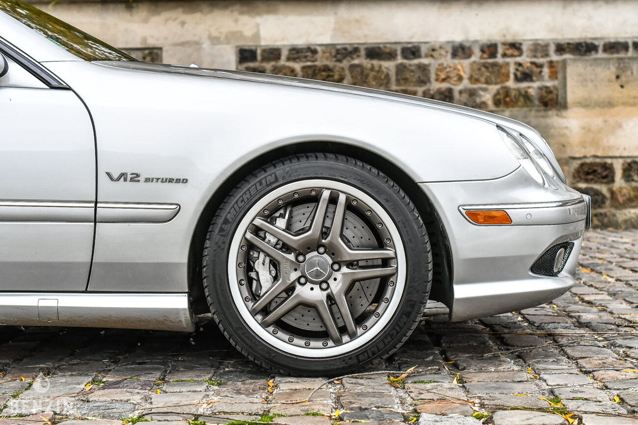 Benzin - Mercedes-Benz CL65 AMG - 2005