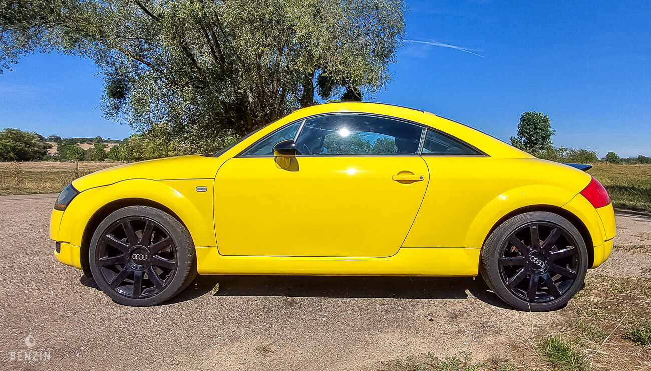 Benzin - Audi TT Quattro 225 70k km - 2003