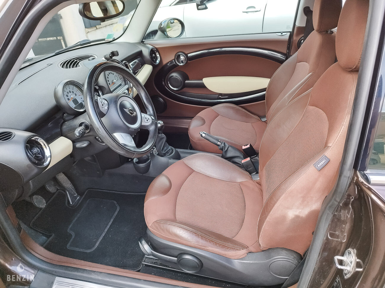 Benzin - Mini Clubman Cooper - 2008