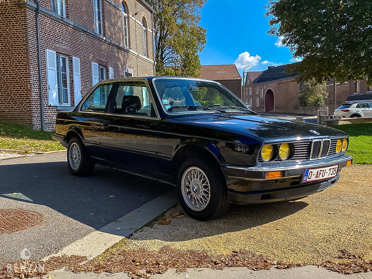 Benzin - BMW 320i e30 Coupé -1983