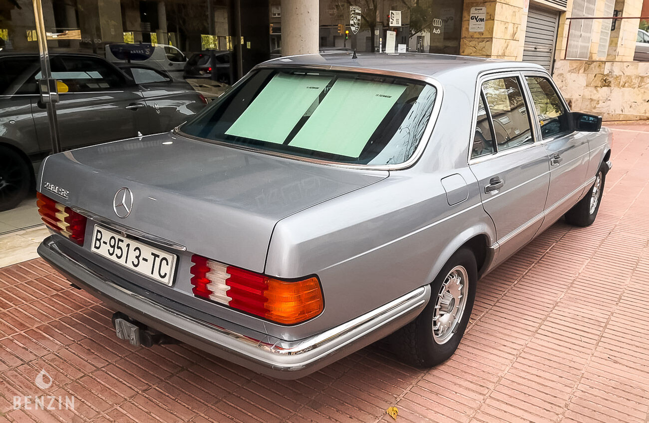 Benzin - Mercedes-Benz 280 SE W126 - 1983