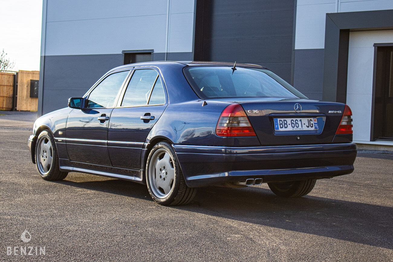 Benzin - Mercedes-Benz C36 AMG W202 - 1995
