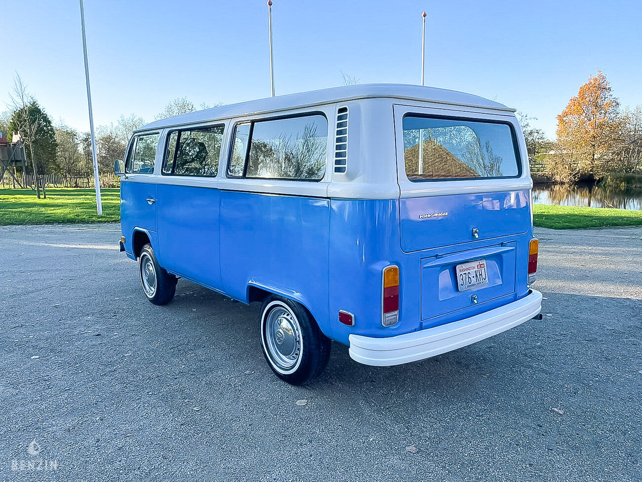 Benzin - Volkswagen Combi T2 B - 1974