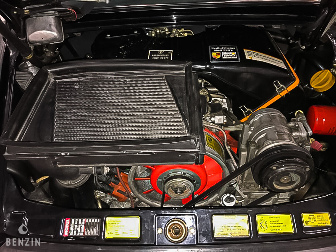 Benzin - Porsche 911 type 930 Turbo 3.3l 5 speed - 1988