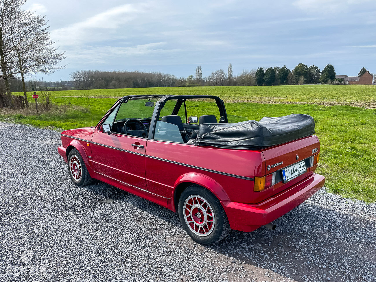 Benzin - Volkswagen Golf 1 cabriolet Quartett - 1991
