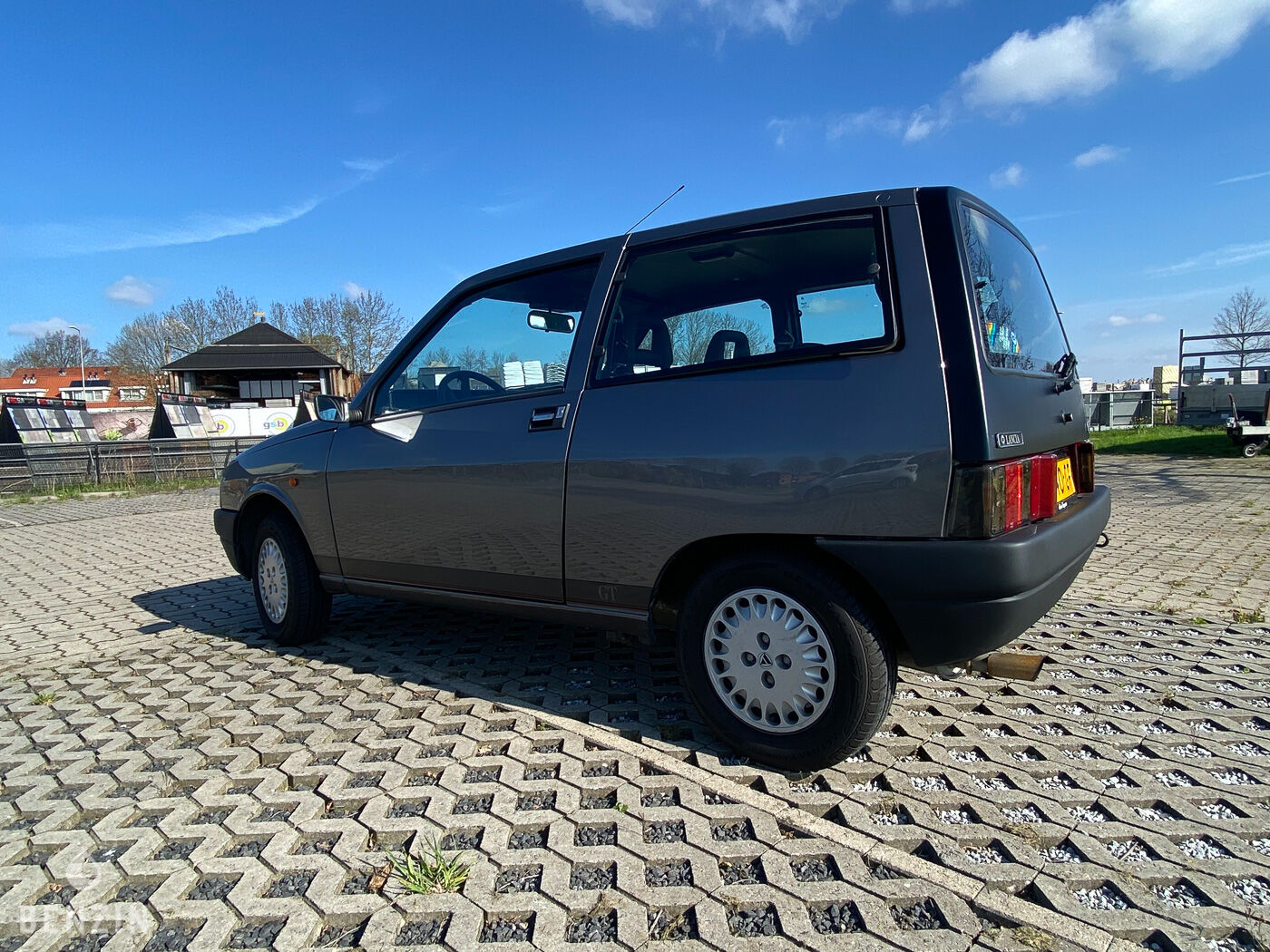 Benzin - Lancia Y10 GT.i.e - 1989