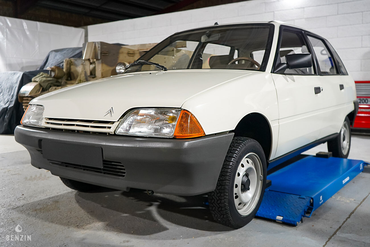 Benzin - Citroën AX 10 RE “51 km” William Commercial - 1988