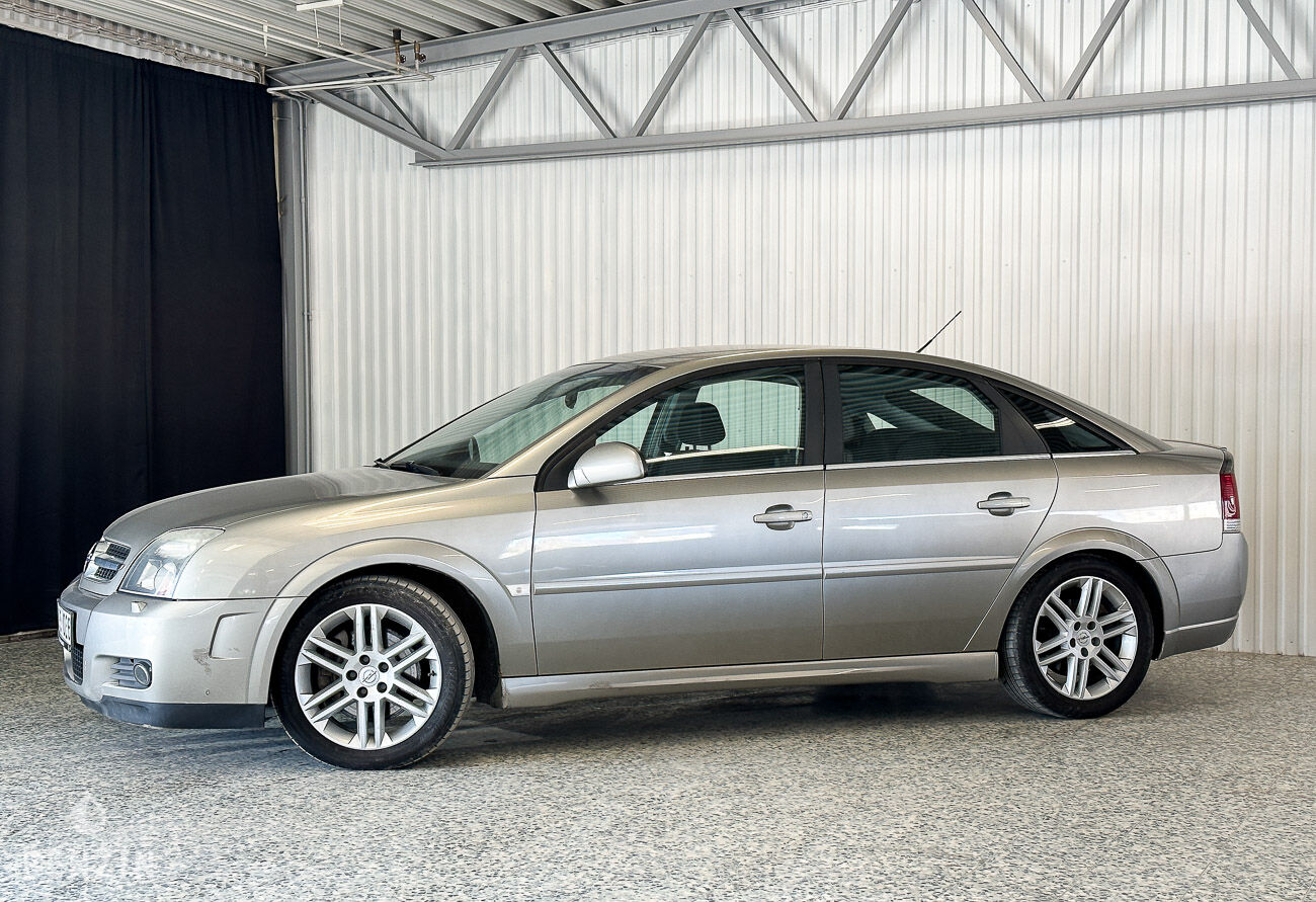 Benzin - Opel Vectra GTS 3.2 V6 - 2003