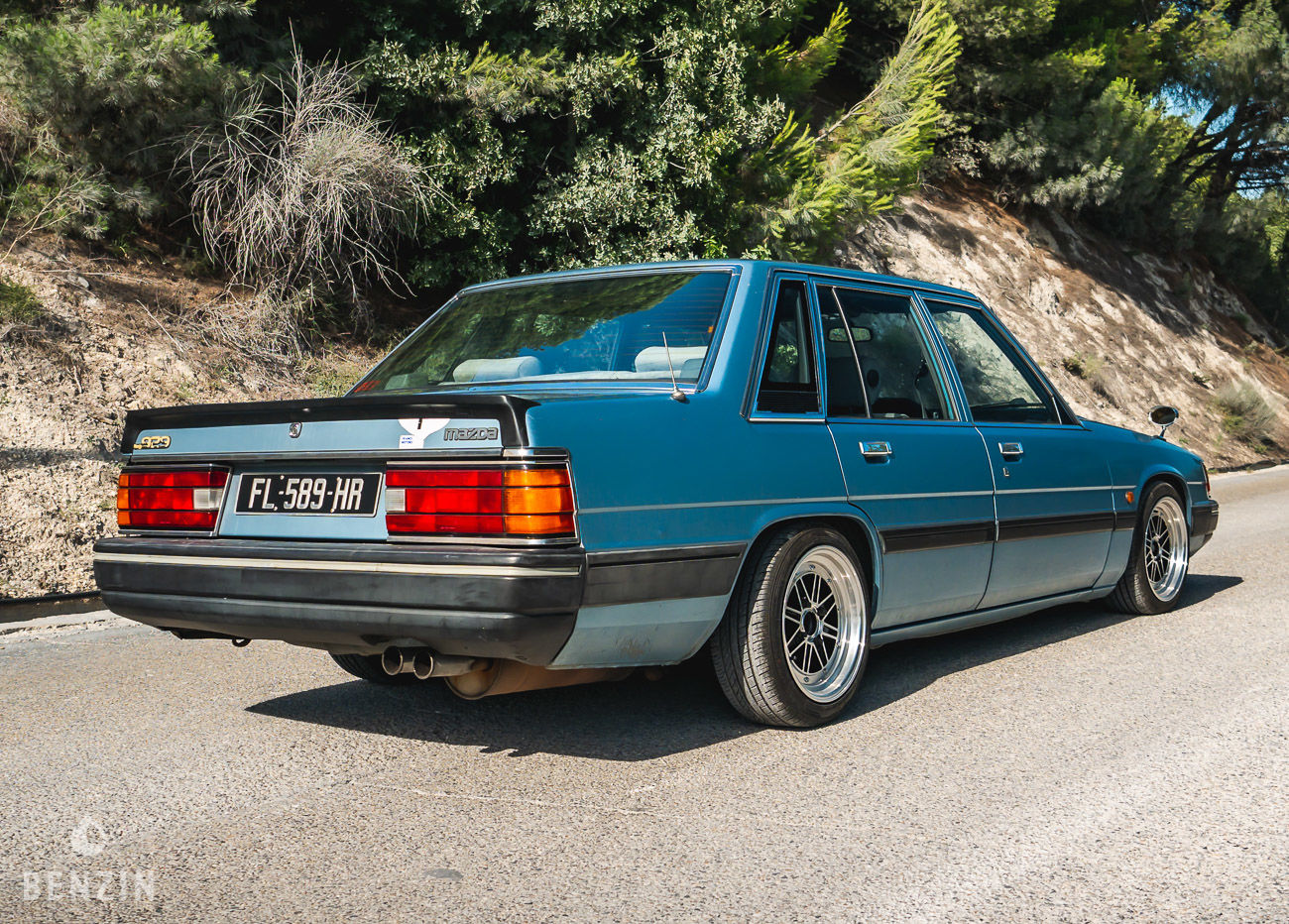 Benzin - Mazda 929 - 1987