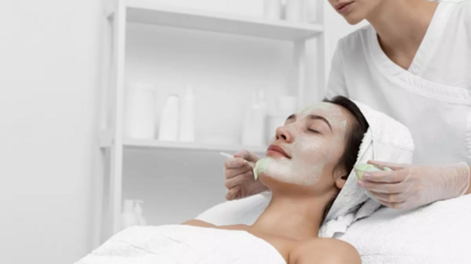 Preparación de la Piel: Cómo Aplicar el Primer para una Piel Suave y ... Preparación de la Piel: Cómo Aplicar el Primer para una Piel Suave y ...
