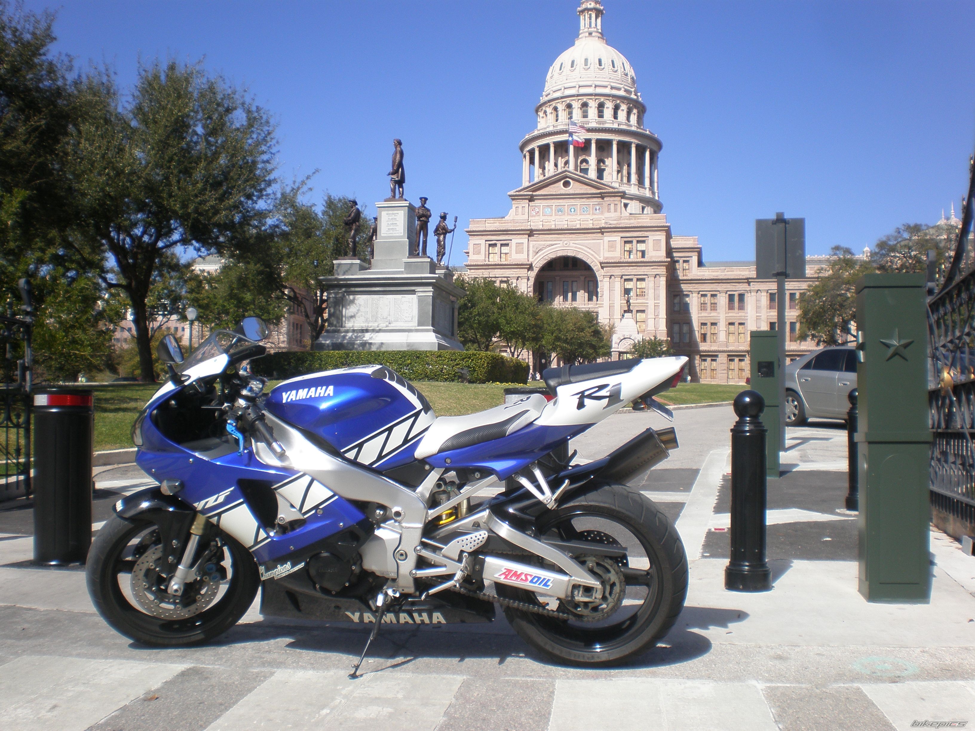 2001 YAMAHA YZF R1 | Picture 1576600