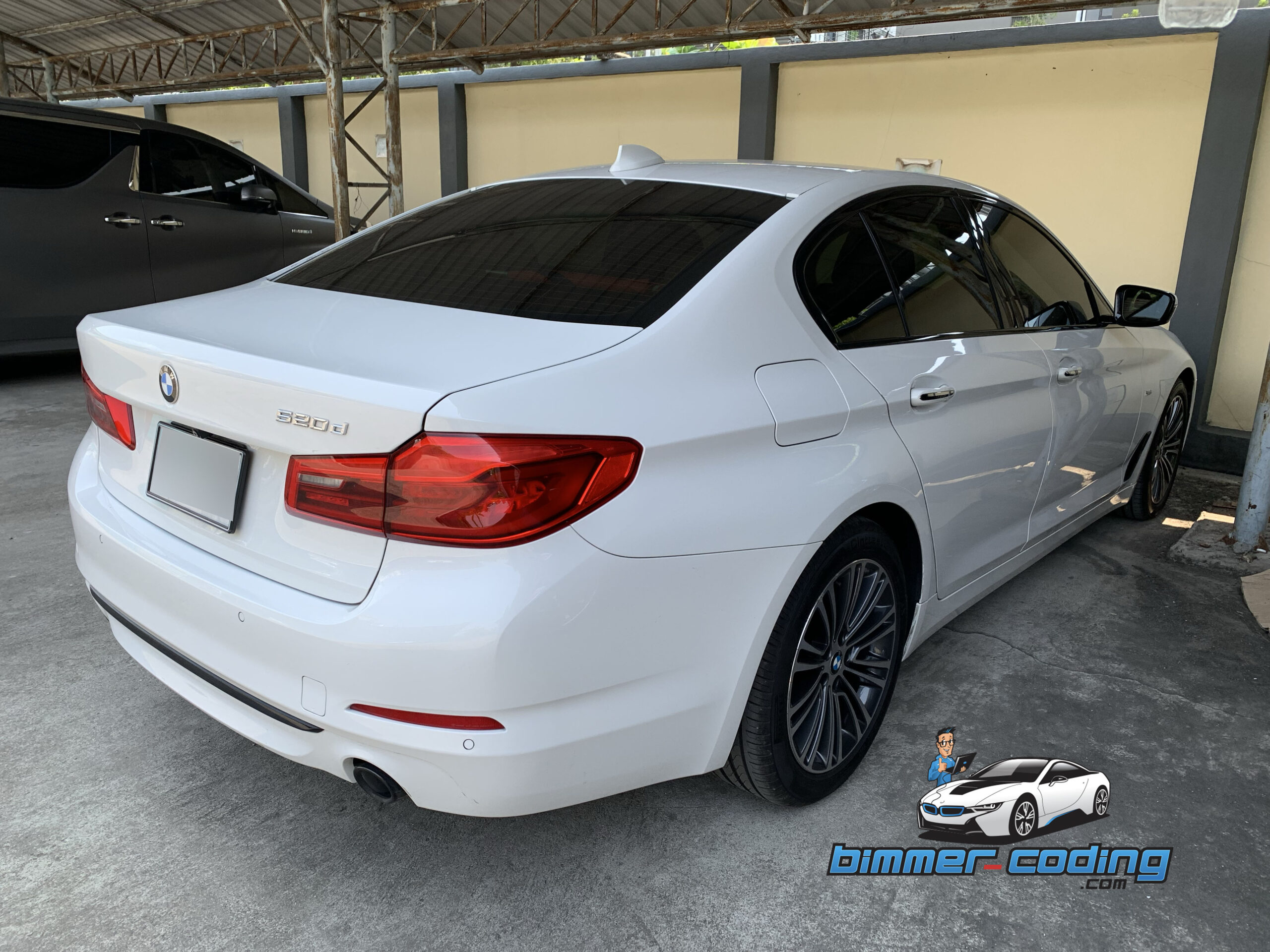 ขอขอบคุณลูกค้าใช้บริการ Coding ปลดล็อค BMW G30 Series 5 520d - ปลดล็อค บีเอ็ม มินิ
