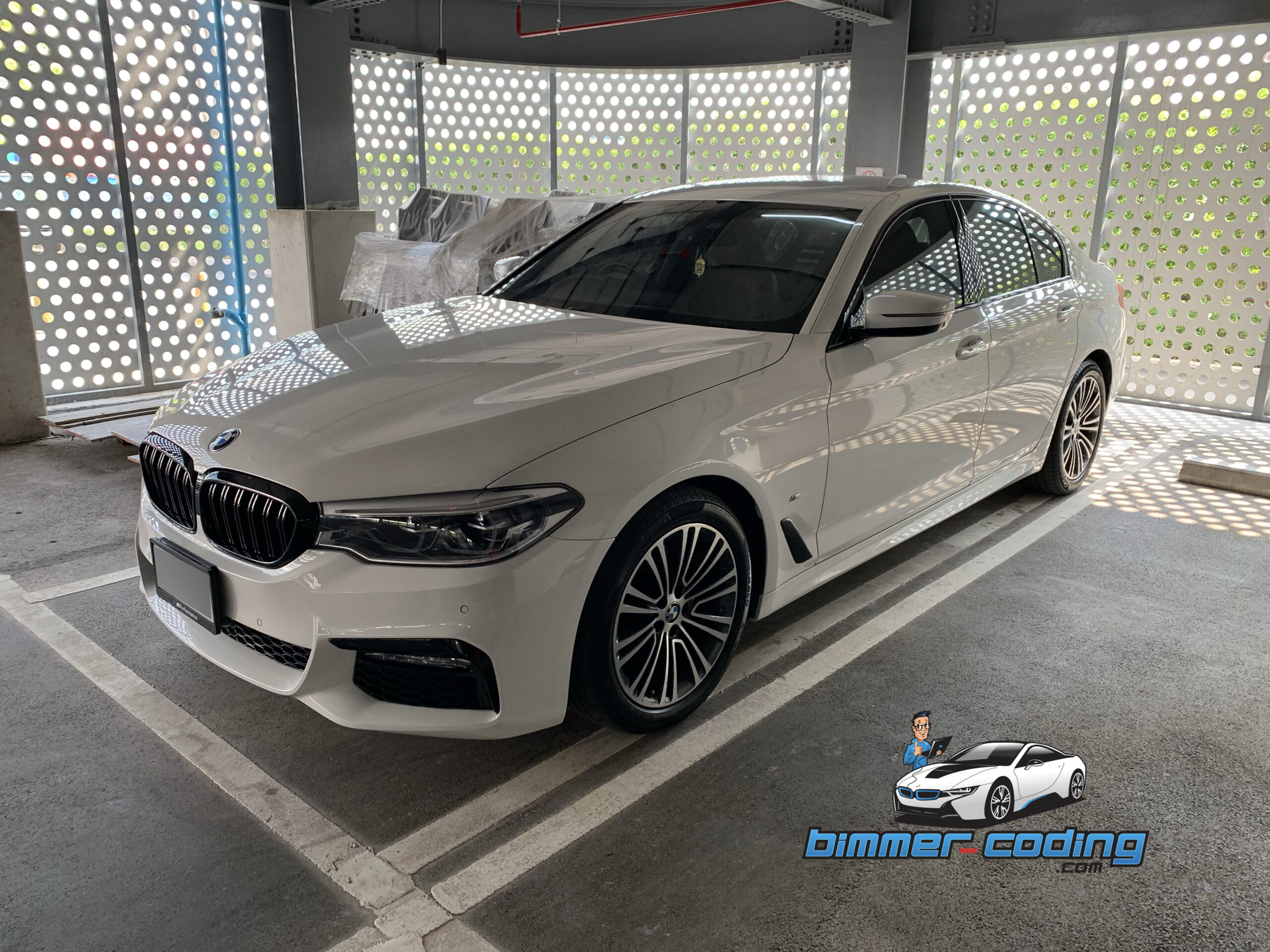 ขอขอบคุณลูกค้าใช้บริการ Coding ปลดล็อค BMW G30 Series 5 520d - ปลดล็อค บีเอ็ม มินิ