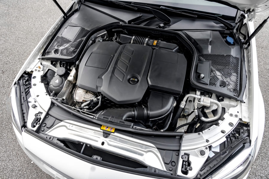 CDI: Mercedes-Benz dieselmotoren met Common Rail directe ...