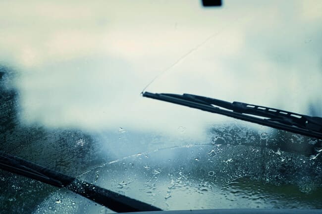 Wipers: complete guide about operation and replacement