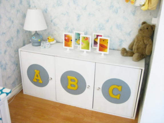 DIY: Making an Old Cabinet New