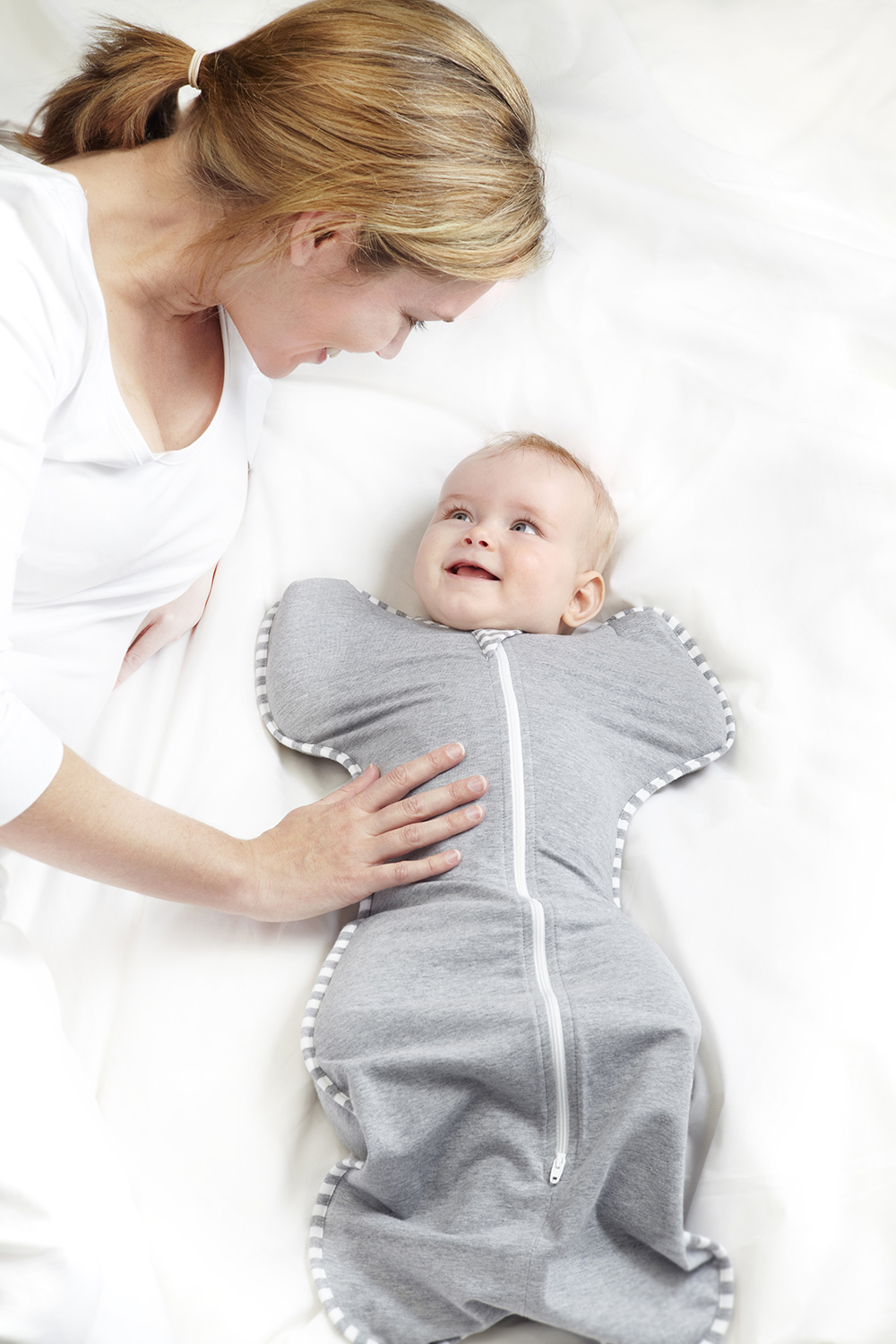 A New Way to Swaddle that May Just Solve Your Sleepless Nights ...