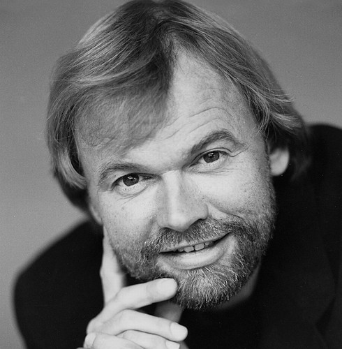 Sophie's World Summary - BookBrief