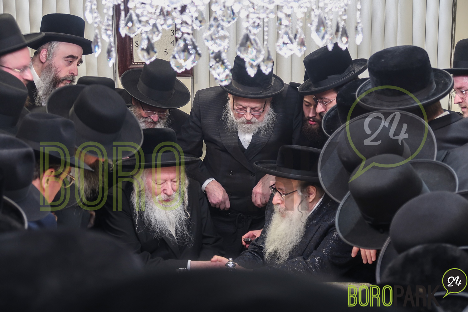 Ger Rebbe Visiting Rebbes of Bobov, Minkatch, Sanz Klausenburg And ...