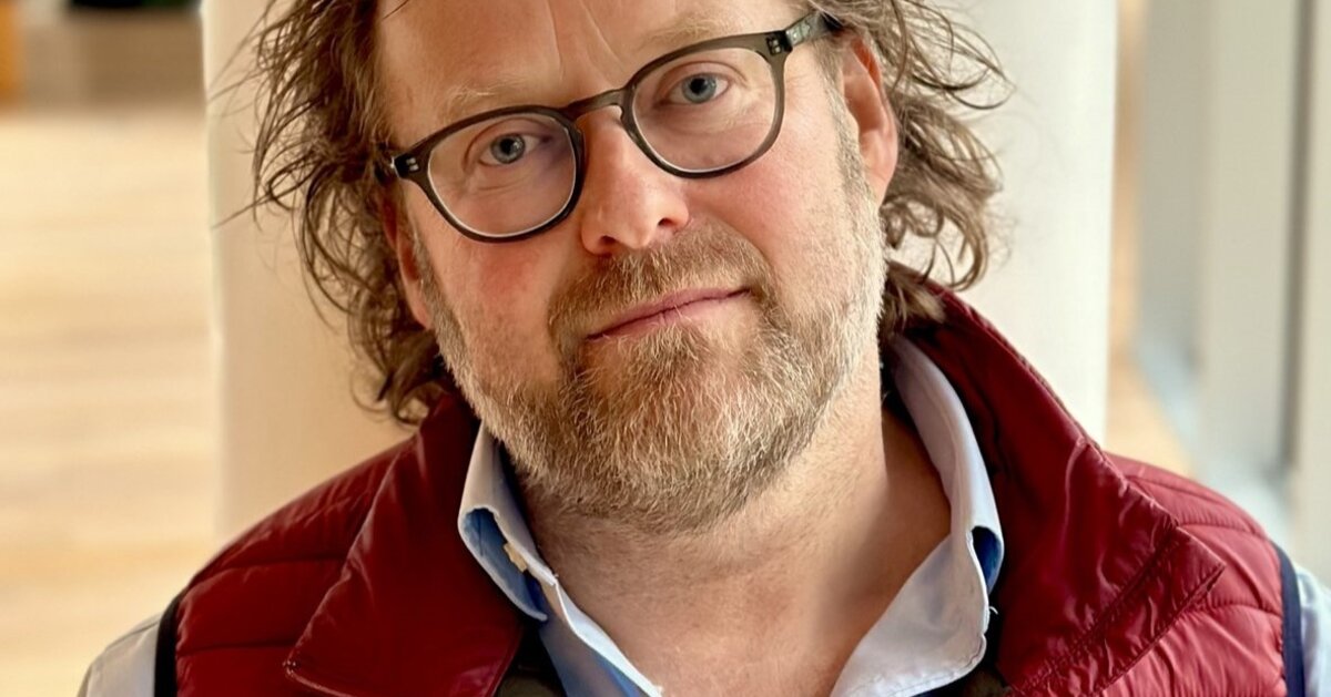 Dávid-Barrett Tamás | Brain Bar