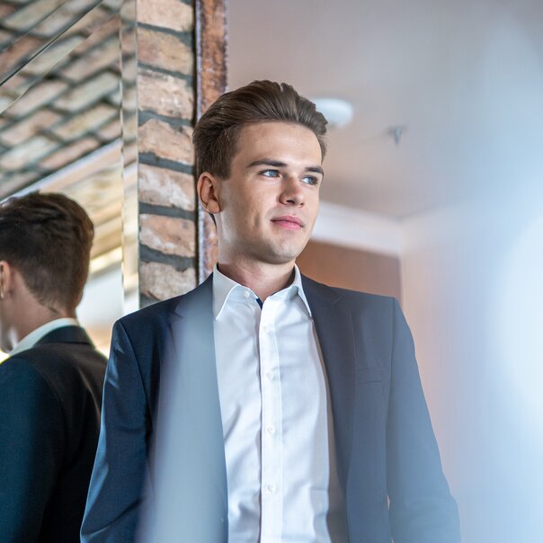 Dienes Ádám | Brain Bar