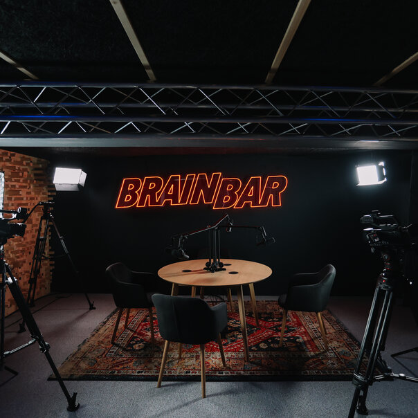 Brain Bar Podcast- és Videóstúdió | Brain Bar