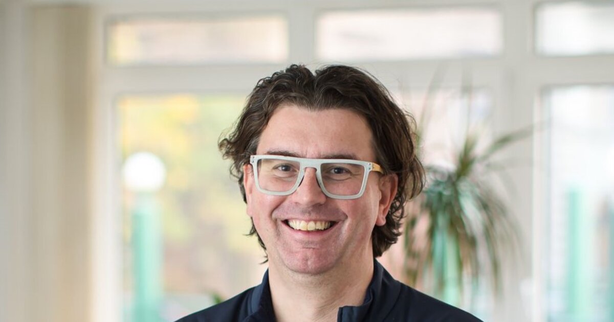 Serfőző Péter | Brain Bar