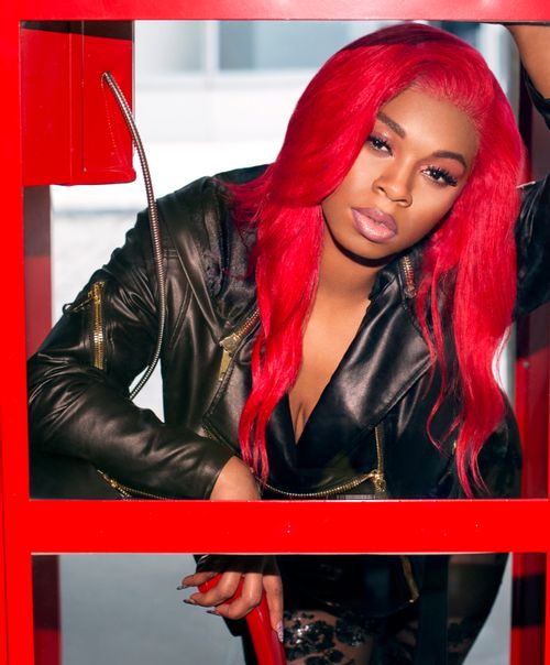 BREAKING HITS | News