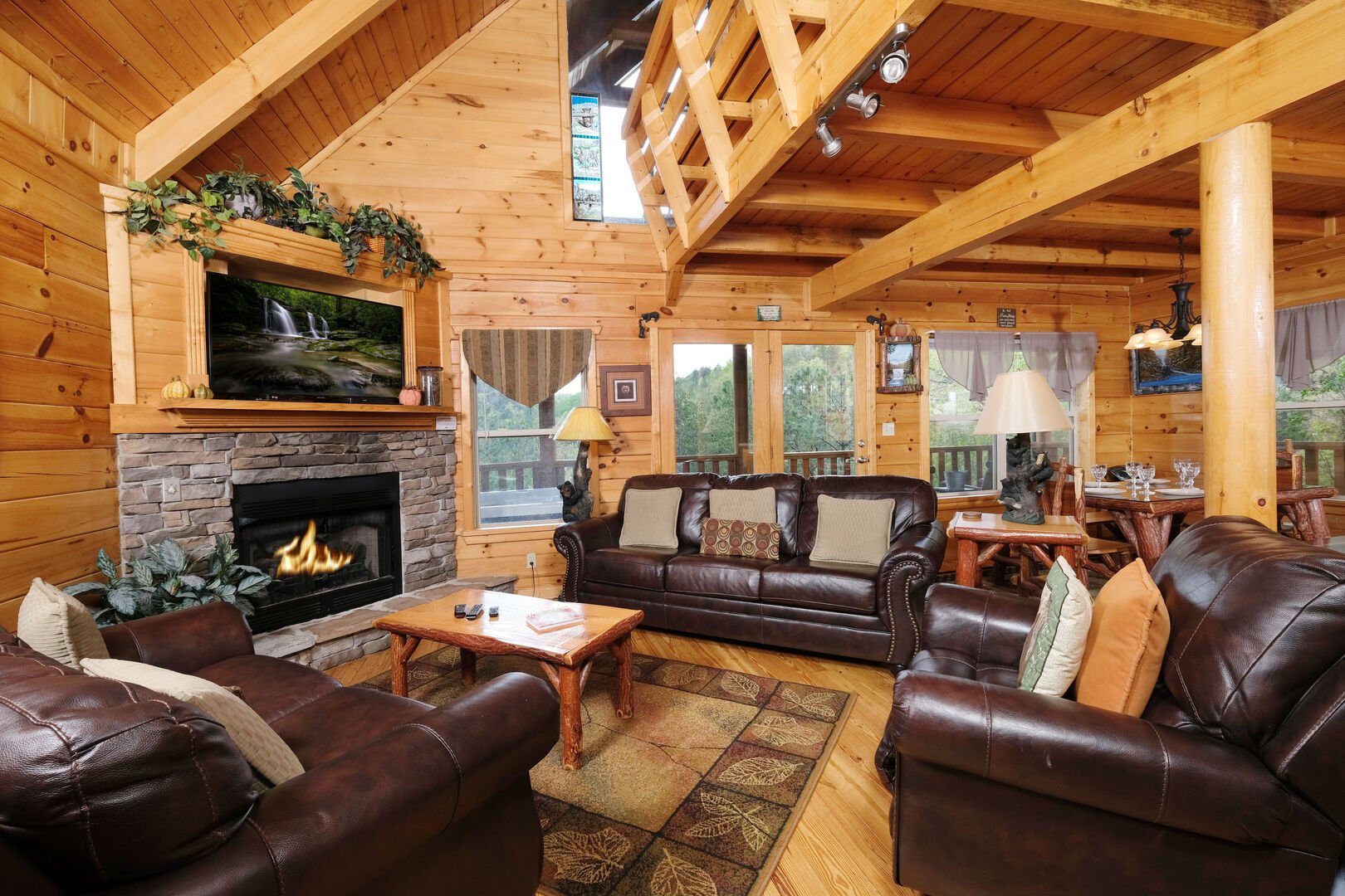 Livin the Dream - Cabins - Sleeps 1-6 - Colonial Properties